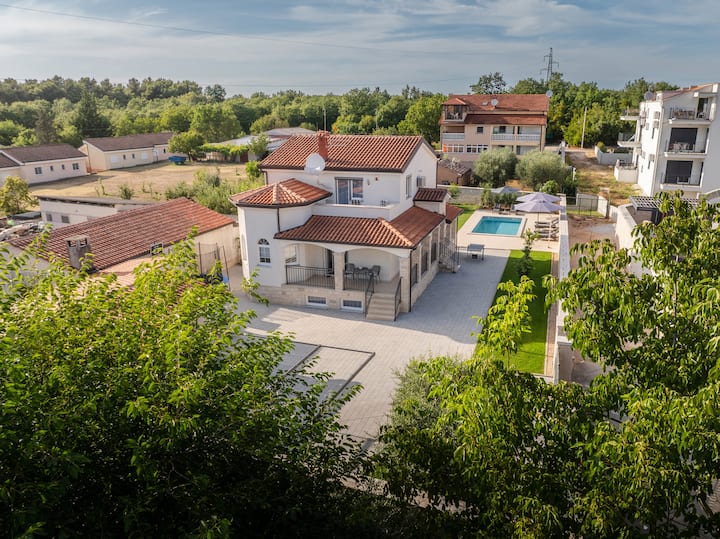 Haus Mit Pool | Nähe Meer Poreč - Poreč
