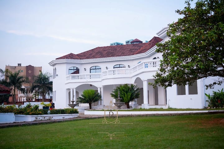Charmante Villa Bien Située - Cameroun