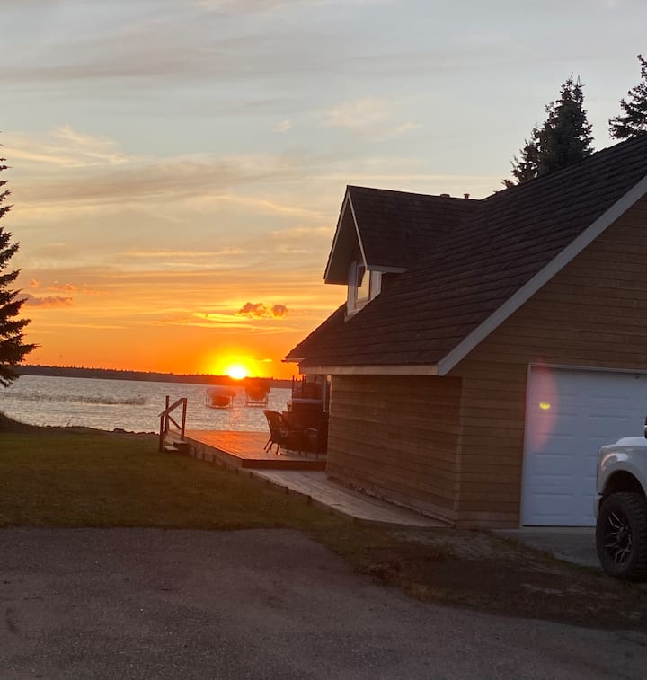 Sunset Getaway - Saskatchewan