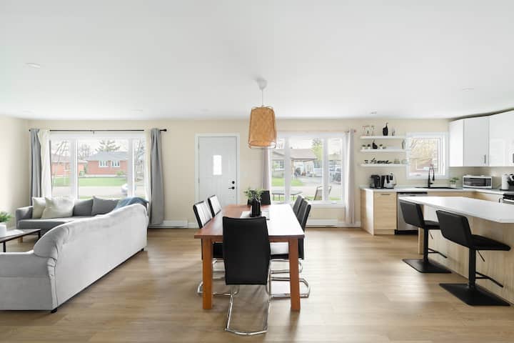 Aquav * Grande Maison Jusqu’à 8 Personnes * - Victoriaville