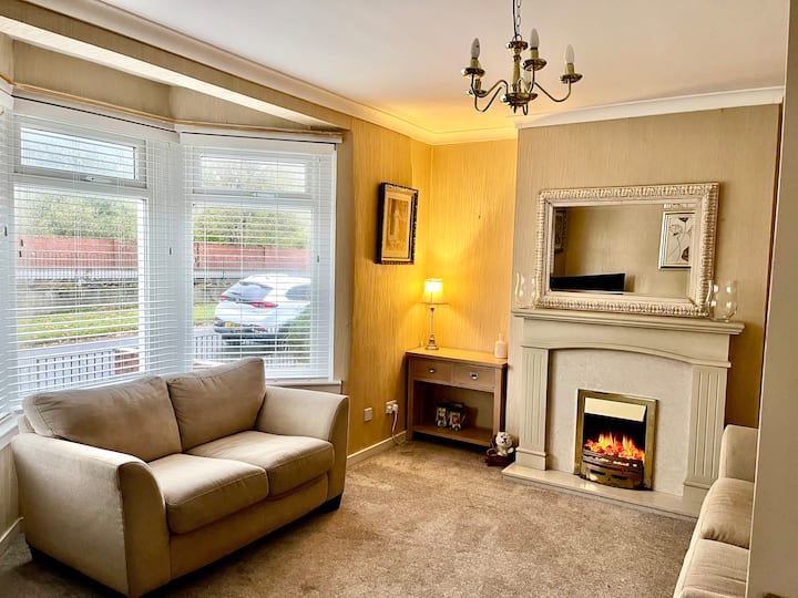 Cosy Home - Glasgow