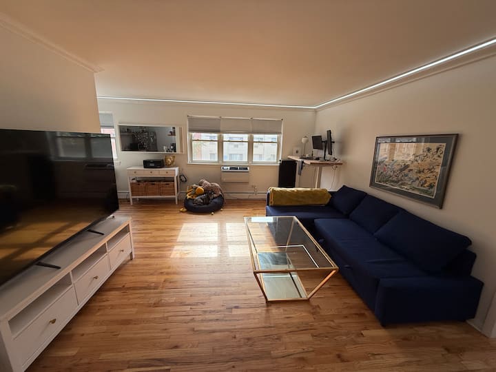 One Bedroom Condo By Lake And Loyola - Evanston