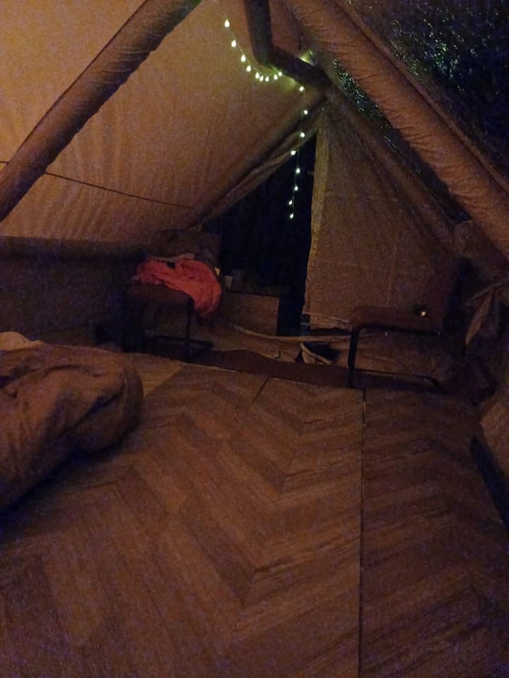 Tomorrowland Pik Up Glamp Tent - Malines
