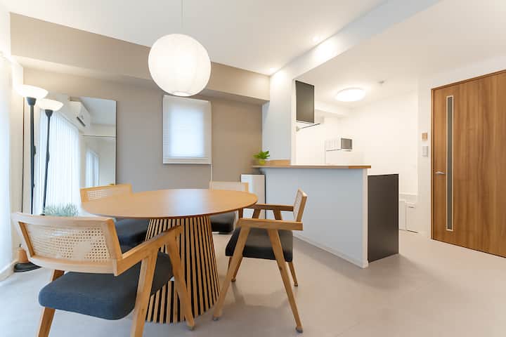 プロジェクター付き、天神・薬院エリア徒歩圏内の静かな宿泊施設 - Fukuoka