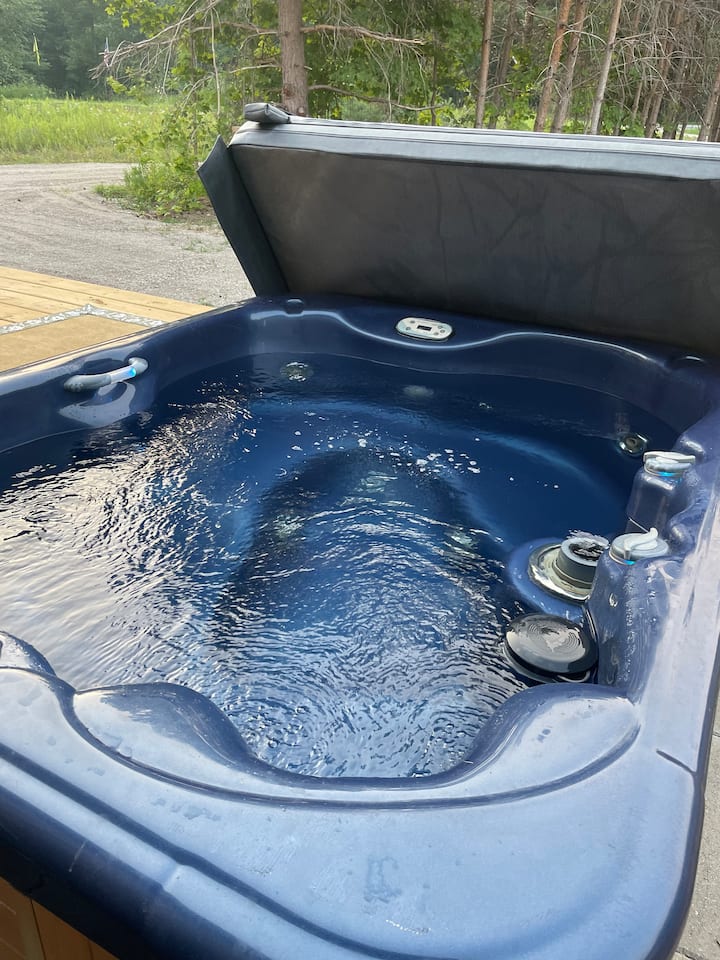 The Starlight (Hot Tub) Close To Ski Resorts! - Mancelona