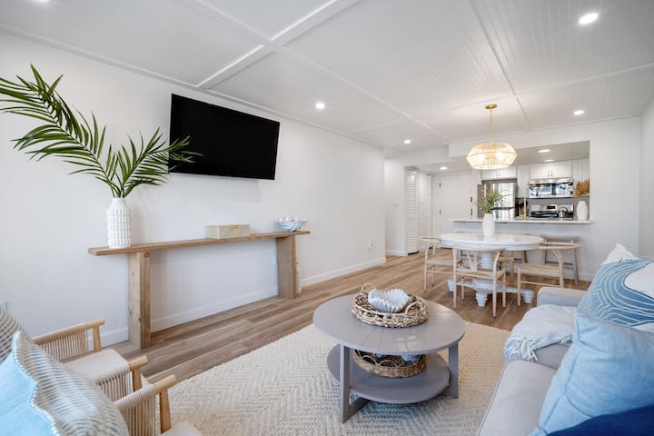 Pools And Pet Friendly Beach Block - Surf And Sand - Brigantine, NJ
