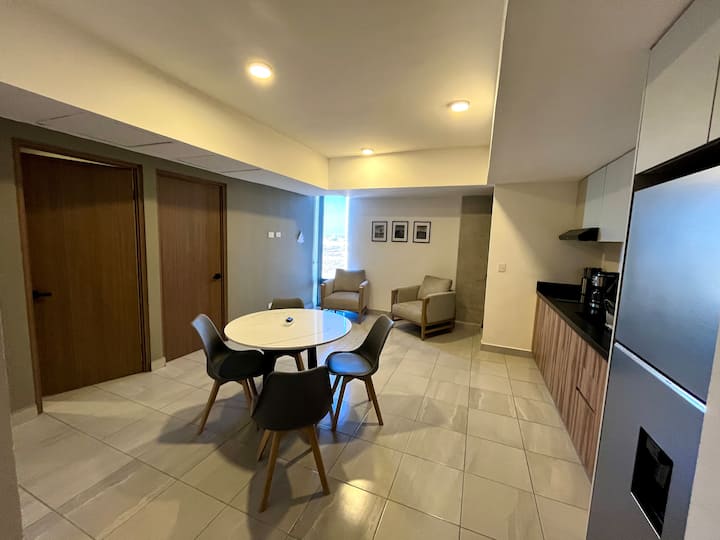 14- Suite Comoda Con Sala De Tv Y Internet Rápido - Torreón