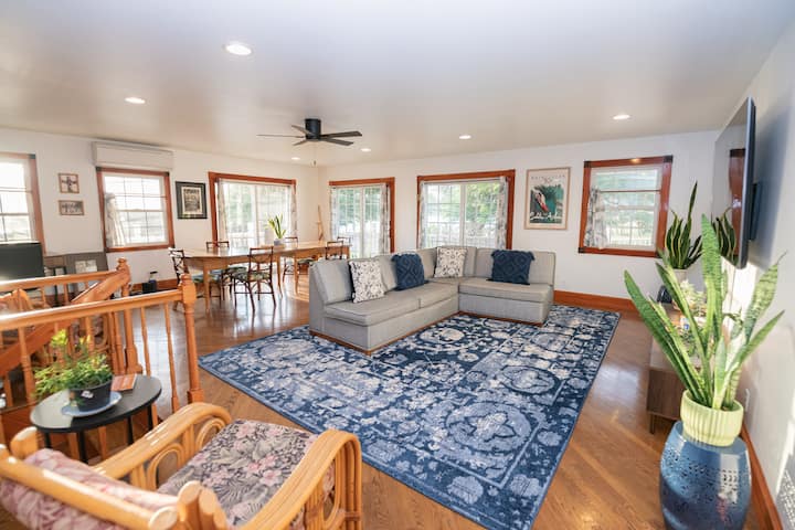 Endless Summer 2 Oceanview 3 Bd - Waianae, HI