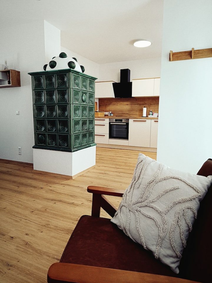 Living Oh43 (Top 2) - Apetlon