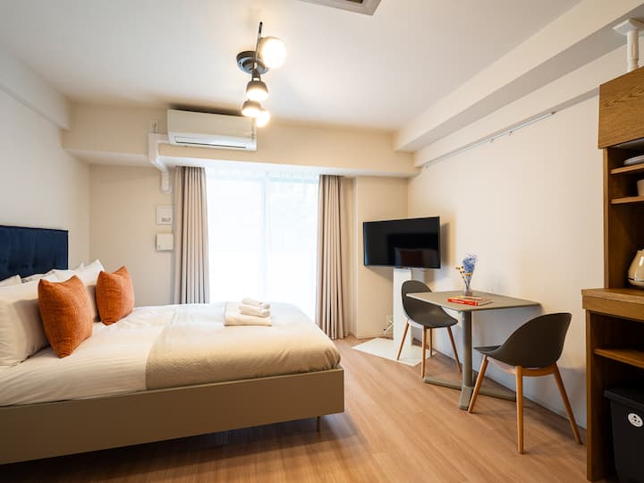 Shibuya Executive Apt 39m² | Kitchen & Washer - Shibuya Station
