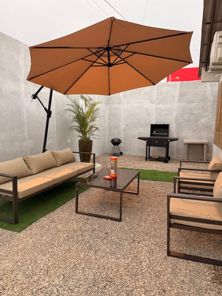 Alojamiento Entero, A 1 Min Del Terminal Ballenita - La Libertad