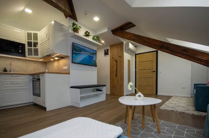 Deluxe Apartman - Gyula