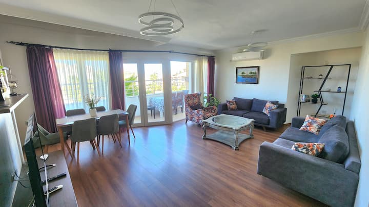 Girne Merkezde Casino Ve Hotellere Yakın 3+1 Lux - Kyrenia