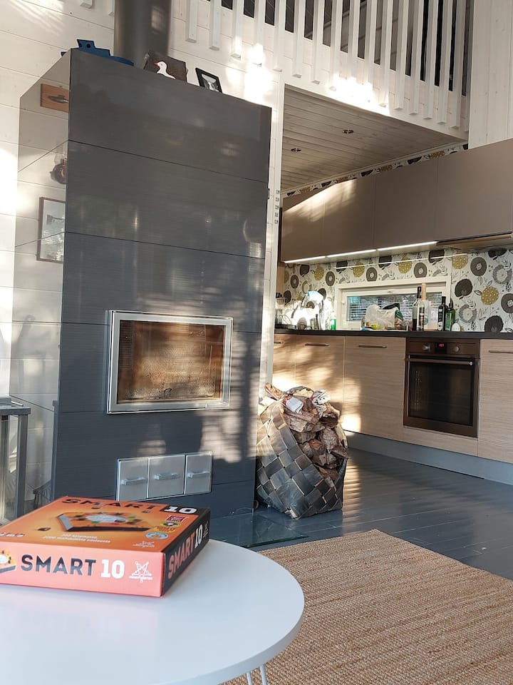 Talviasuttava Huvila Kakskerrassa - Turku