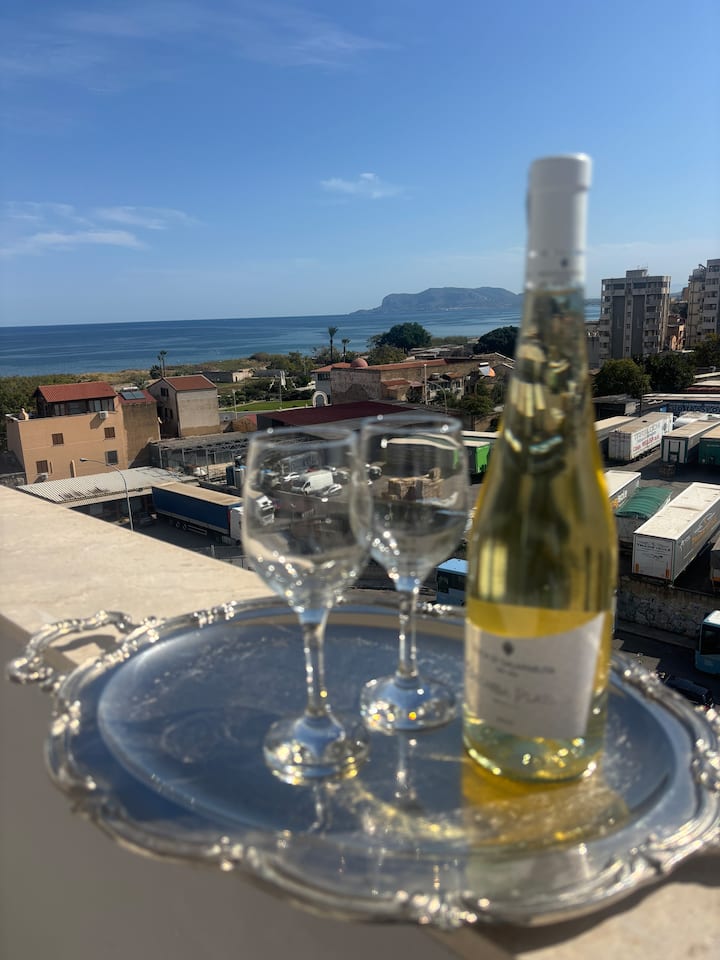 Grand Holiday Home Namarì - Palermo, Italy