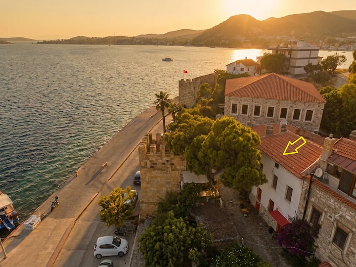Historic Sakız Hanım Mansion  3  Eski Foça - Foça