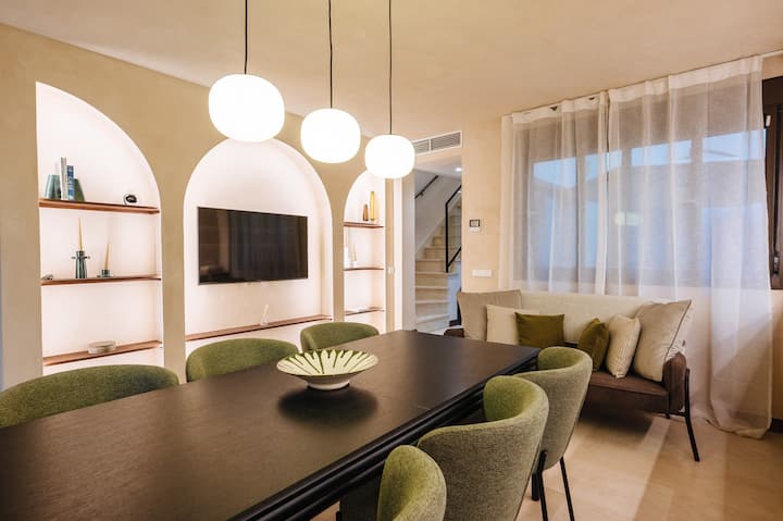 Lujoso Apartamento En El Centro. La Vistosona - Spain