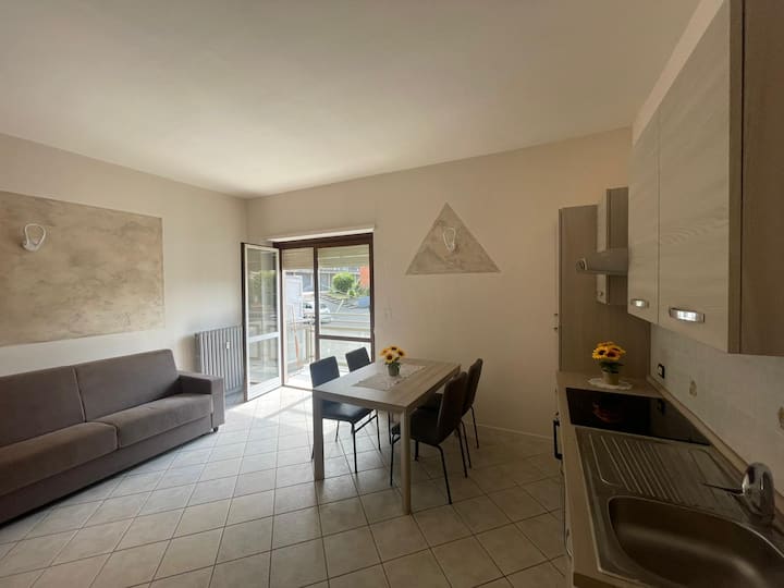 Casa Malibù – Close To Alba’s Center Free Parking - Alba, CN