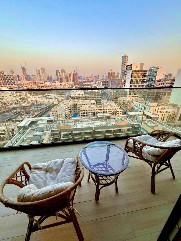 1br Binghatti Corner In Jvc , Circle Mall - Dubai