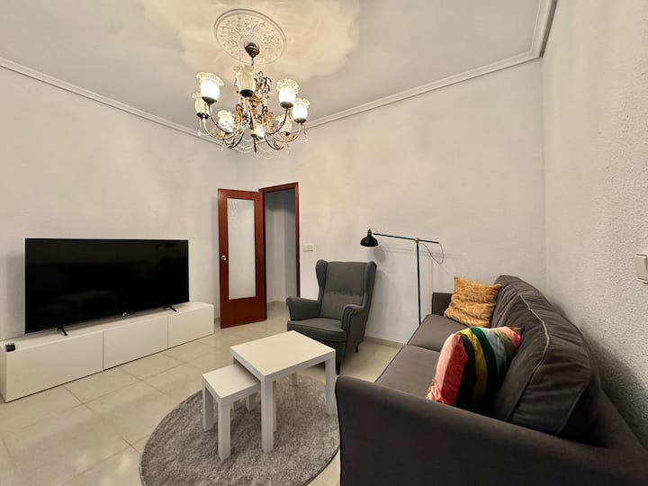 Céntrico Y Cómodo En Alicante - Alicante