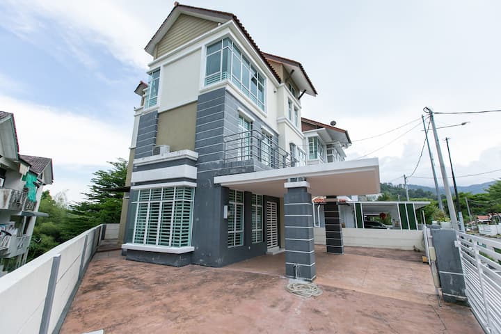 Tanjung Bungah Villa |5b5ba 20paxmahjong, Snooker - George Town