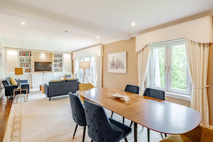 Spacious Gleneagles Apartment - Gleneagles