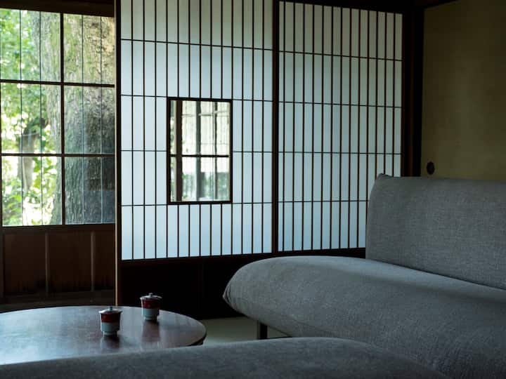 かつての文人たちが愛した閑静な熱海暮らしを愉しむ - Atami