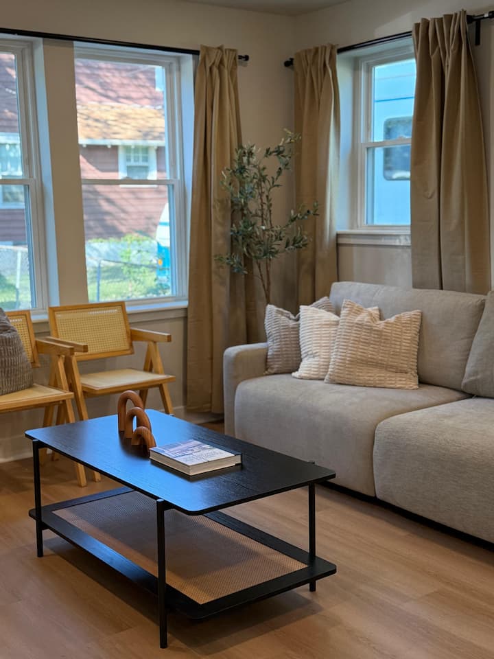 Modern Comfort Near The Capitol #A - Kanawha State Forest, Charleston