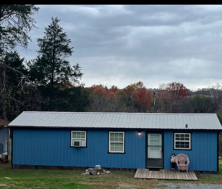 Tiny Home In The Country - Sevierville, TN