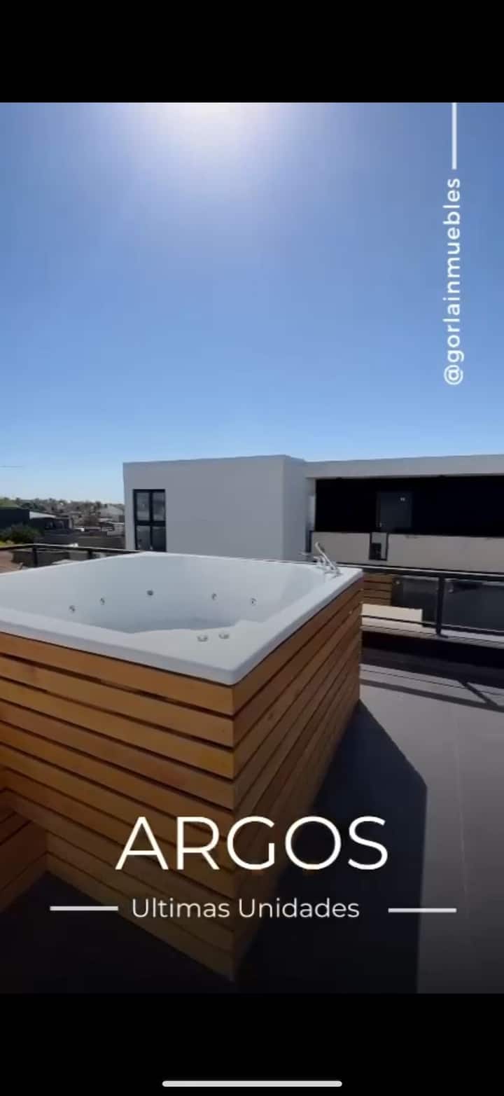 Apto Con Jacuzzi En Lobos - Lobos