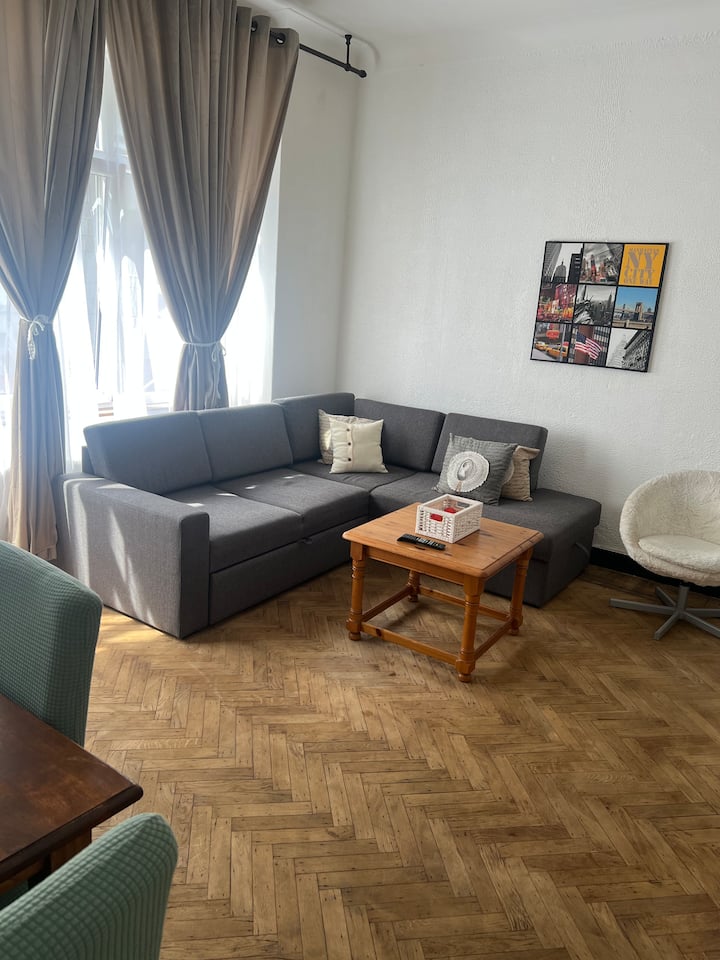 Appartement In Hartje Stad - Schoten