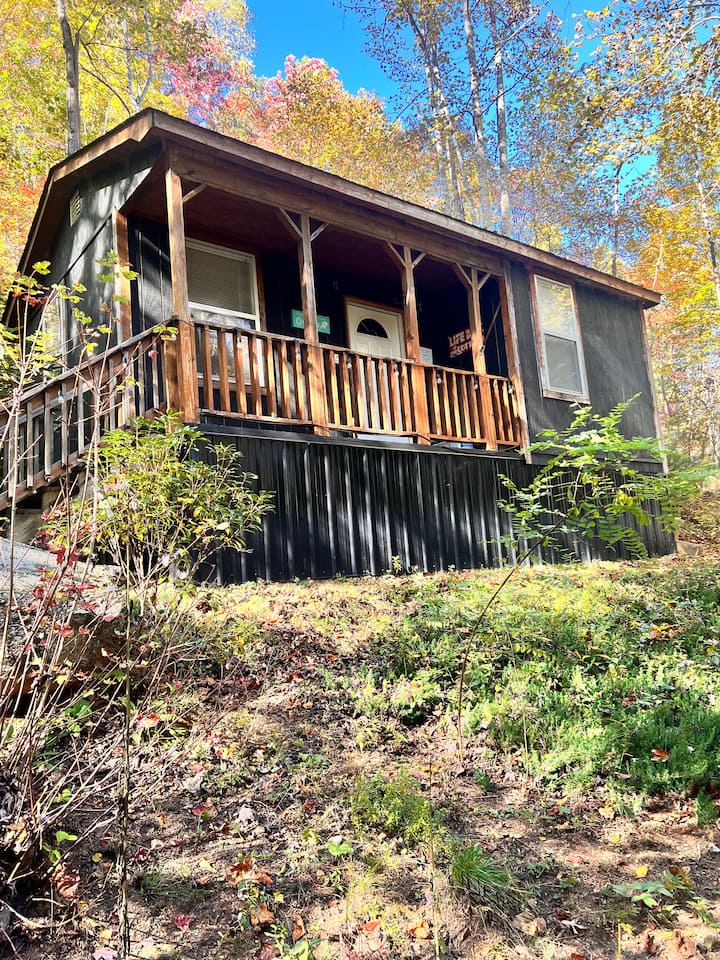 Rainbow Lake Retreat (Milam) - Chimney Rock, NC
