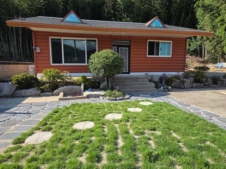 경주 펜션 독채 헬로우민박(Hello Stay) - Gyeongju-si