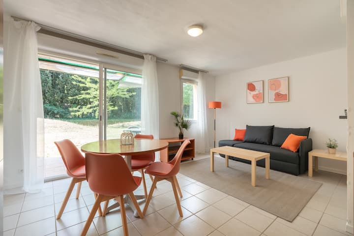 Maisonnette Chic Avec Piscine - Fuveau
