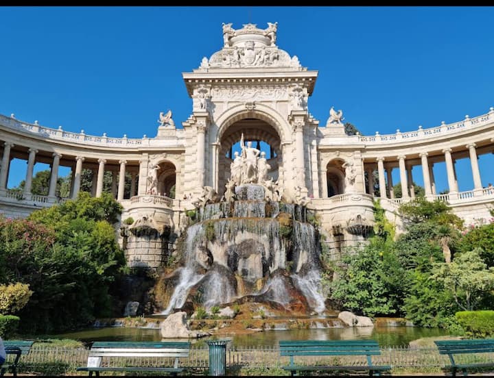 F3 Proche Centre Marseille - Marsylia