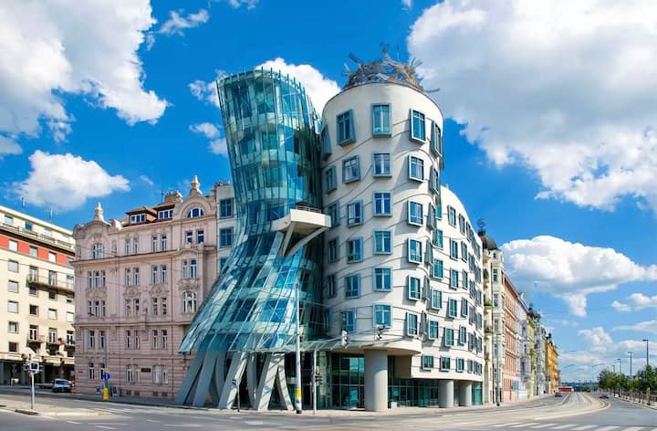 Dancing House Apartment (Prague Castle View) - Praga