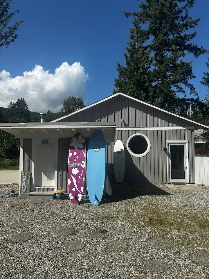 Hotel California - Gibsons