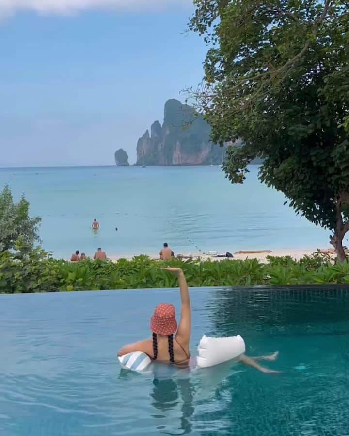 Koh Phi Phi Island Included Breakfasts - Ko Phi Phi Don