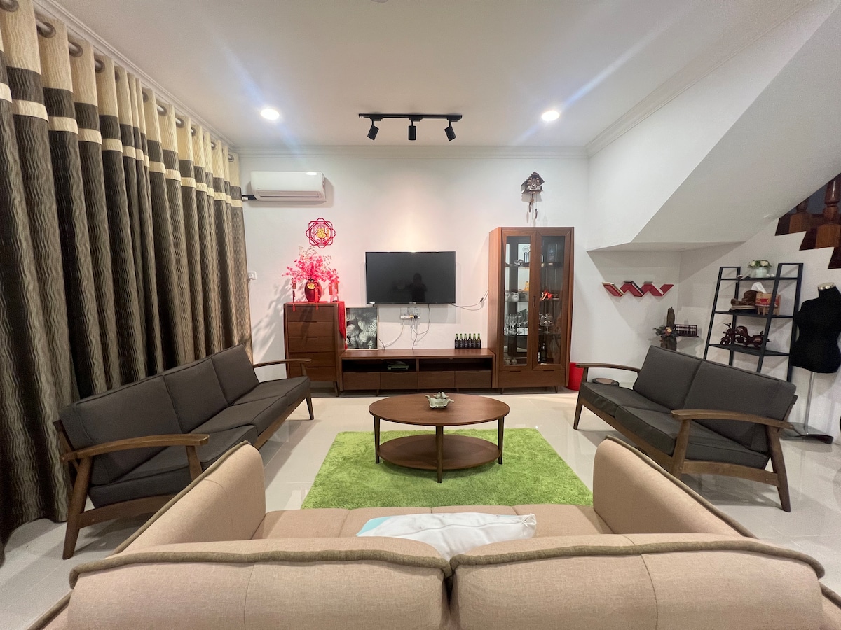 Sibu Blissful Homestay - Houses for Rent in Sibu, Sarawak, Malaysia ...