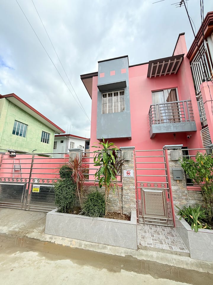 Maison De Elica | Near Mcgi - San Simon