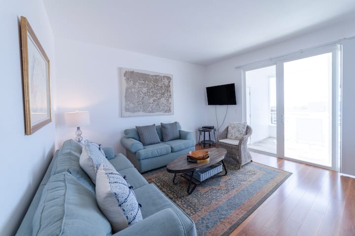Oceanfront Condo At Full Service Hotel - Montauk, NY