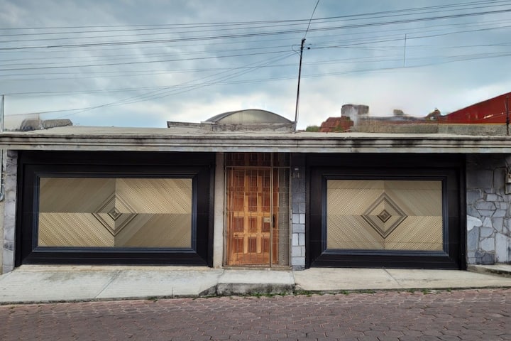 Casa Amplia De Una Sola Planta - Tlaxcala