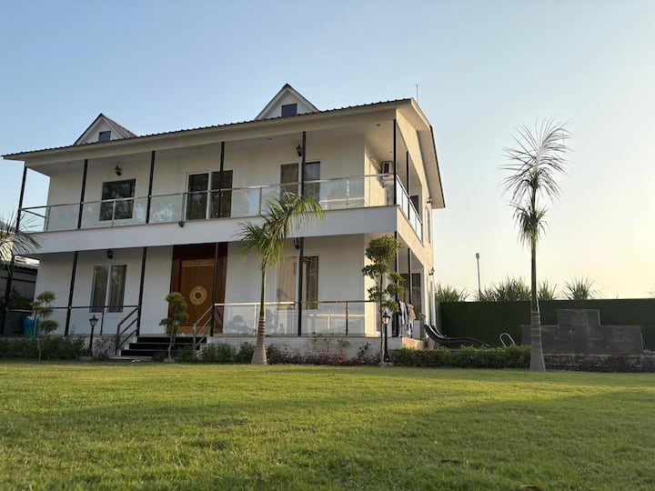 Shanti Farm - Faridabad