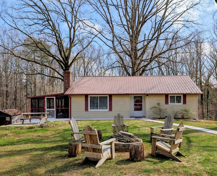 Rockford Ranch Retreat Stocked Pond Dog Friendly! - Clarkesville, GA