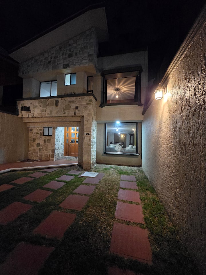 Casa San Javier | Cochera 2 - Pachuca