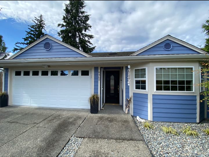 Titlow Beach Bungalow - Gig Harbor, WA