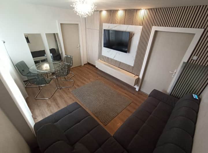 Spacious, Bright And Cozy - Belgrade