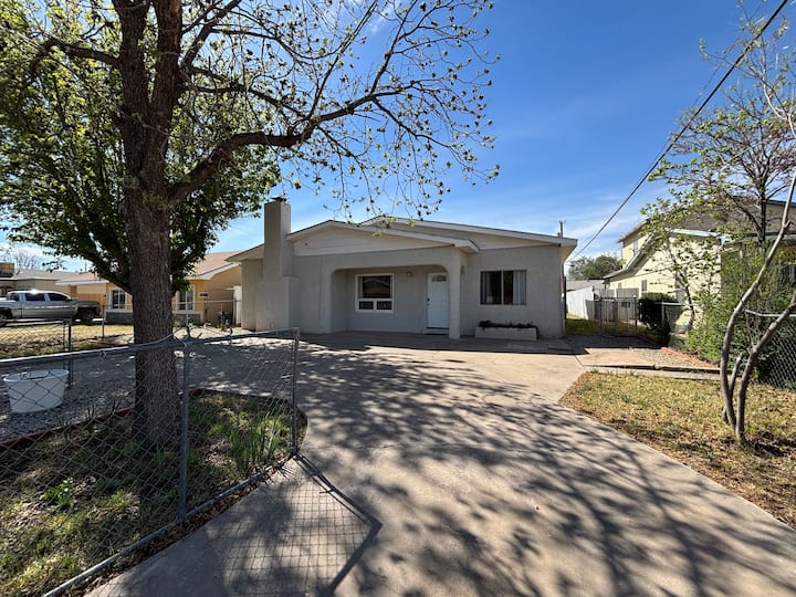 The Peaceful Pecan - Roswell, NM