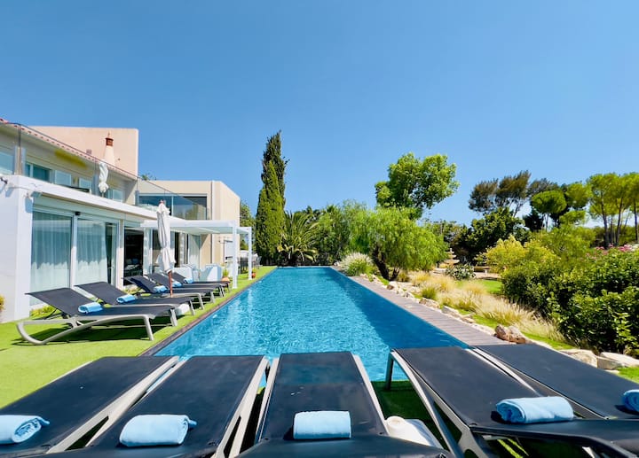 The Villa, Endless Pool & Deck - Faro