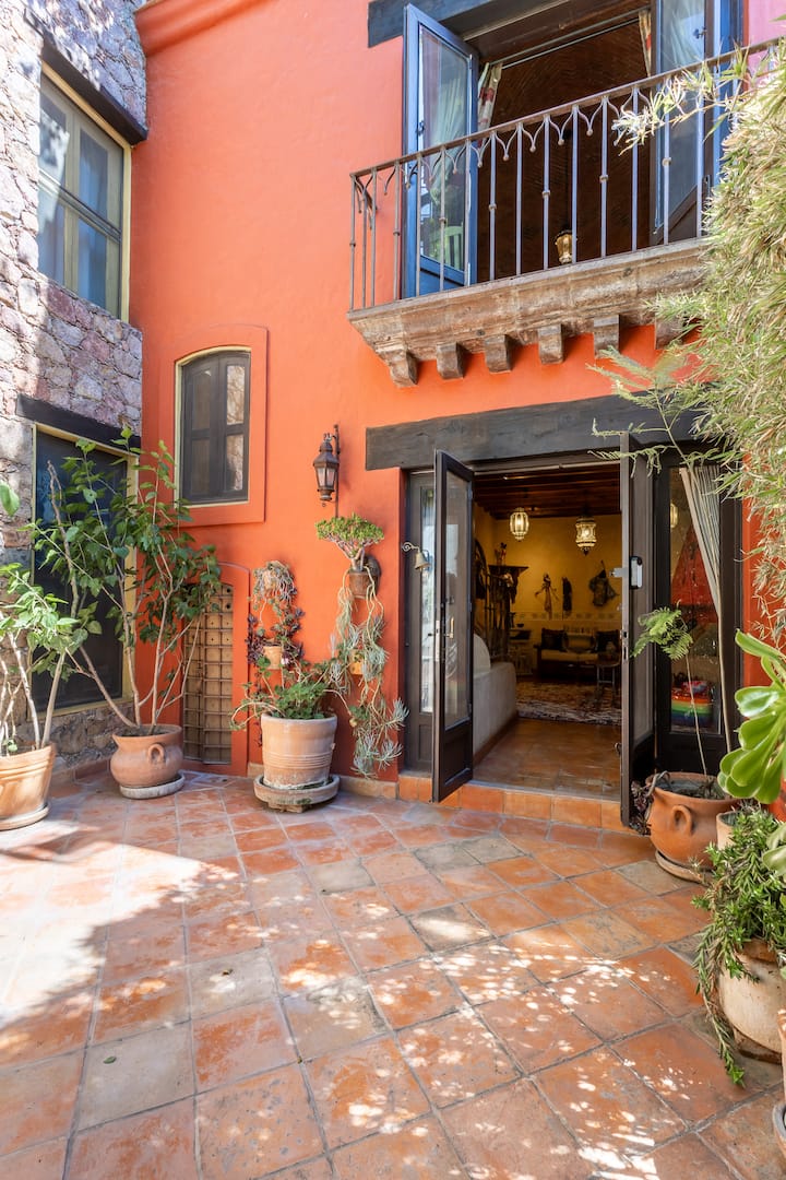 Cozy House | 2 Br | Casa Gracie | Parking | - San Miguel de Allende